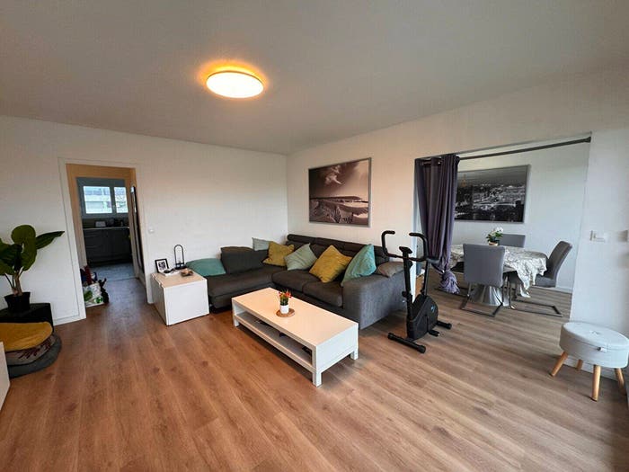 Zone Rurale Nord Ouest, Vannes : Appartement 4 pièces à louer