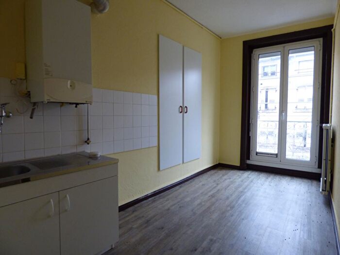 Appartement à louer - Le Puy-en-Velay, Breuil, Carmes - 1 pièce - 1 chambre
