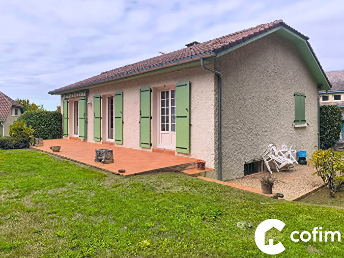 Maison 5 pièces à vendre à Louey