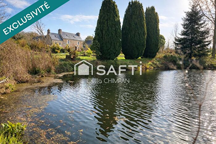 Maison à vendre - Trégrom - 9 pièces - 7 chambres