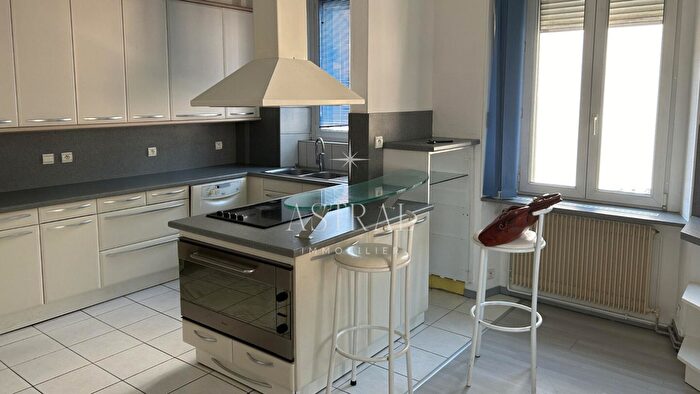 Appartement à vendre - Mulhouse, Cité-Briand - 5 pièces - 4 chambres