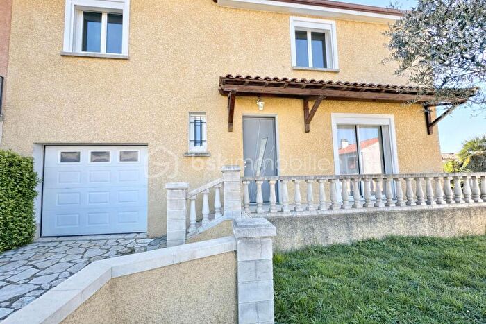Maison à vendre - Corneilhan - 4 pièces - 3 chambres