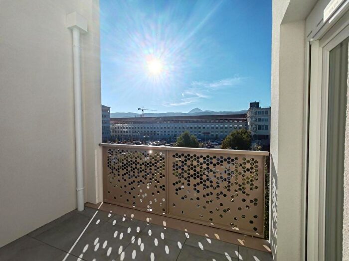 Clermont-Ferrand, Chanteranne, La Glacière - Appartement 2 pièces à louer
