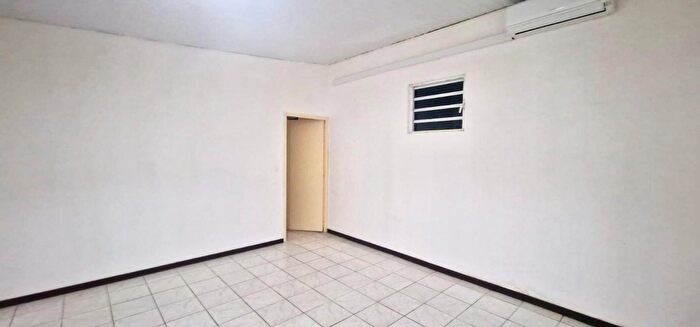 Matoury : Maison 3 pièces à vendre