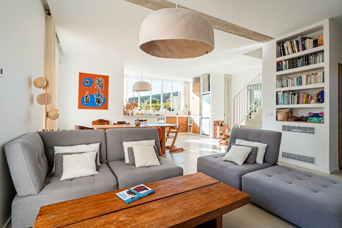 Maison à vendre - La Ciotat - 4 pièces - 3 chambres