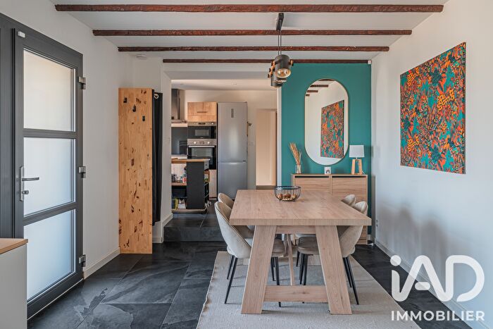 Maison 5 pièces à Saint-Pierre-de-Mésage, à vendre