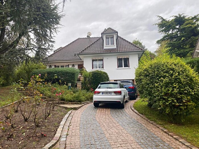 Maison à vendre - Saint-Leu-la-Forêt, Les Côteaux - 6 pièces - 4 chambres