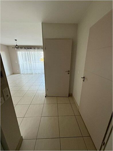 Appartement à louer - Boujan-sur-Libron - 2 pièces - 1 chambre