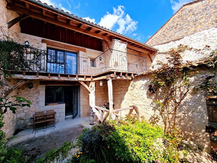 Maison à vendre - Razac-dEymet - 3 pièces - 2 chambres