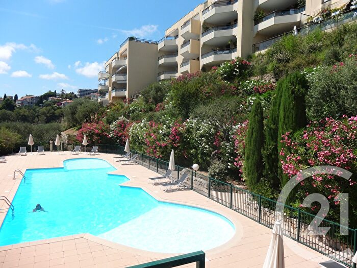 Nice, Promenade des Anglais, Rue de France : Appartement 4 pièces à vendre