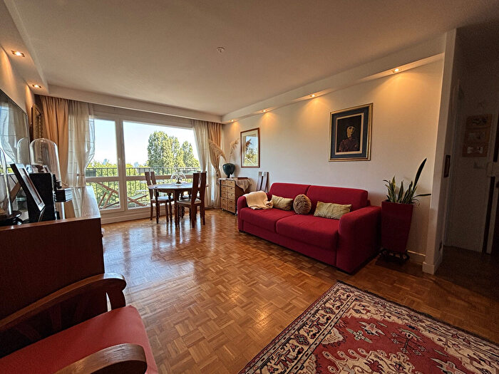 Appartement à vendre - Garches, Buzenval - 3 pièces - 2 chambres