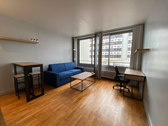 Appartement 1 pièce à louer à Paris 15ème, Emeriau, Zola