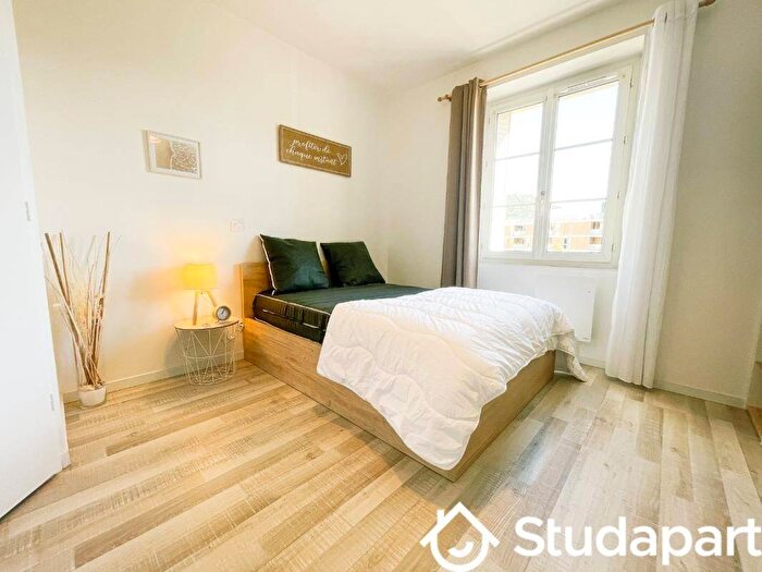 Appartement à louer - Nord Est, Saint-Martin-le-Vinoux - 1 pièce