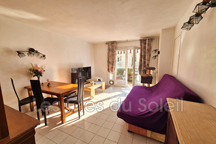 Appartement à vendre - Toulon, Champs-de-Mars - 4 pièces - 3 chambres