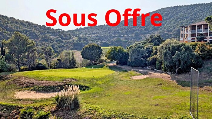 Appartement à vendre - Saint-Raphaël, Centre-ville - 1 pièce