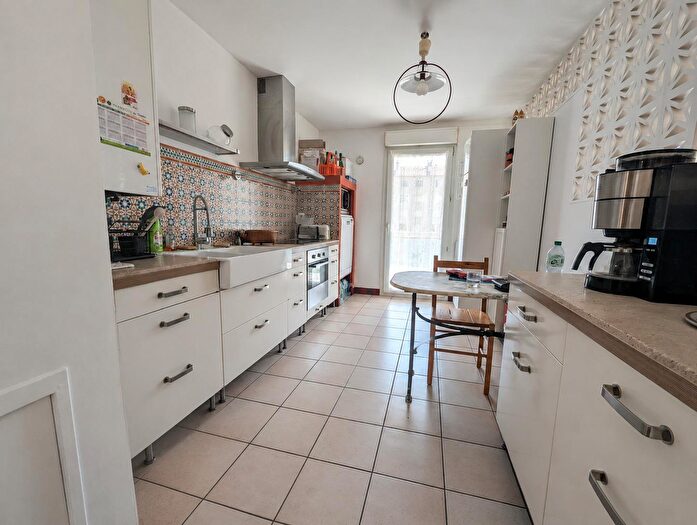 Appartement 3 pièces à louer - Villeurbanne, République, Tolstoi