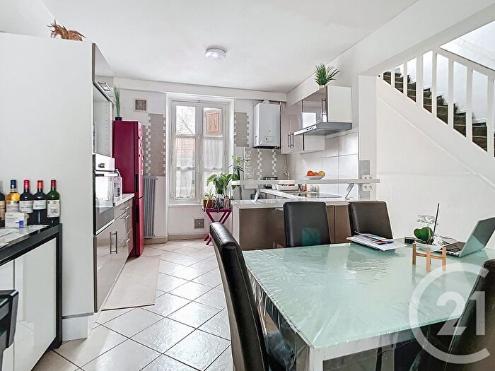 Maison à vendre - Crépy-en-Valois, Prévert, Vassal - 6 pièces - 4 chambres