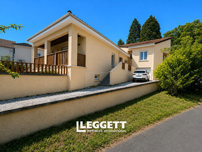 Maison 6 pièces à vendre à Nontron
