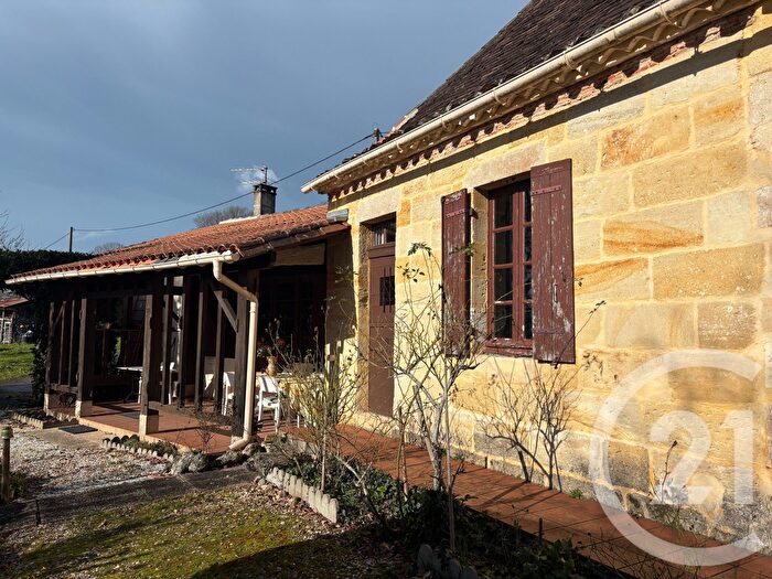 Maison à vendre - Montpon-Ménestérol - 5 pièces - 3 chambres