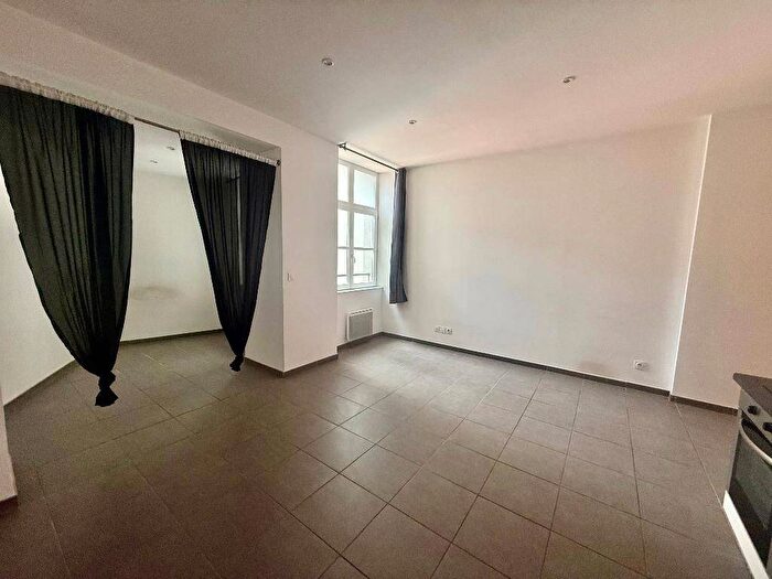 Saint Jacques-Chavanelle, Saint-Étienne : Appartement 1 pièce à louer