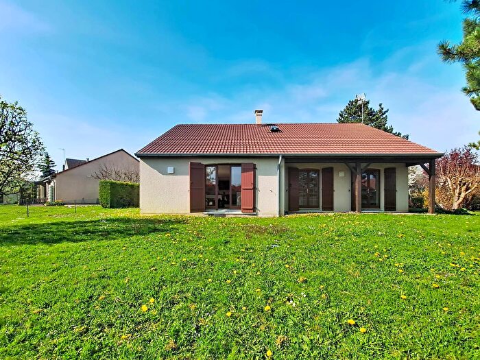 Maison à louer - Quetigny - 5 pièces - 3 chambres