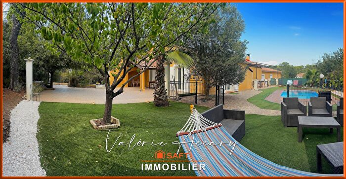 Maison à vendre - Rocbaron - 8 pièces - 6 chambres