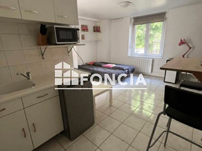 Appartement à louer - Mon Désert-Jeanne dArc, Nancy - 1 pièce