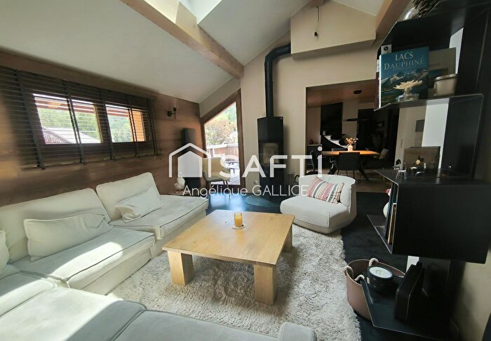 La Salle-les-Alpes : Maison 5 pièces à vendre