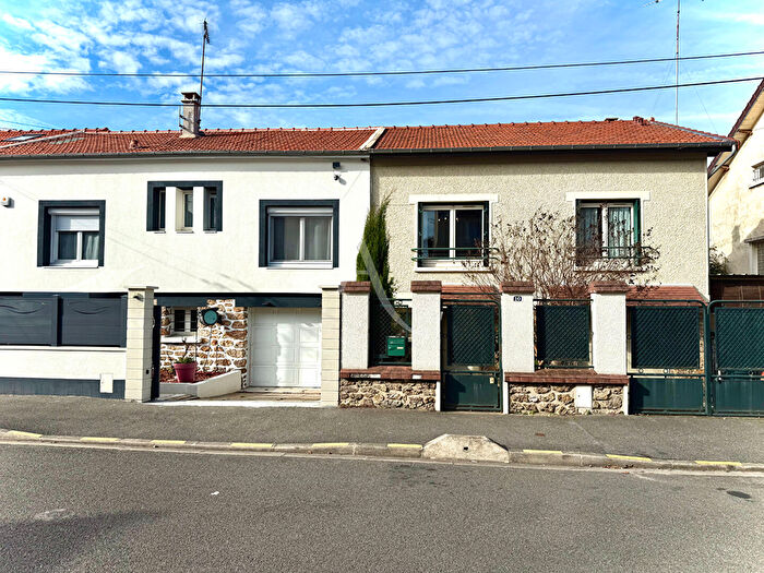 Maison à vendre - Villemomble, Marnaudes - 6 pièces - 3 chambres