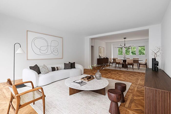 Appartement à vendre - Paris e , Dauphine - 5 pièces - 3 chambres