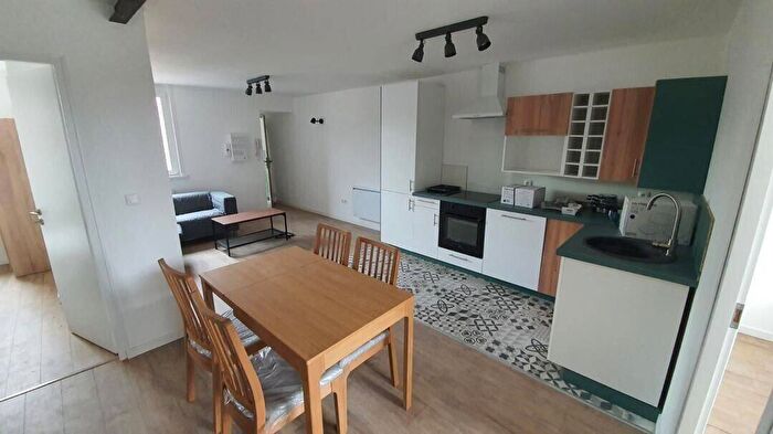 Appartement à louer - Vauban Esquermes, Lille - 4 pièces - 3 chambres