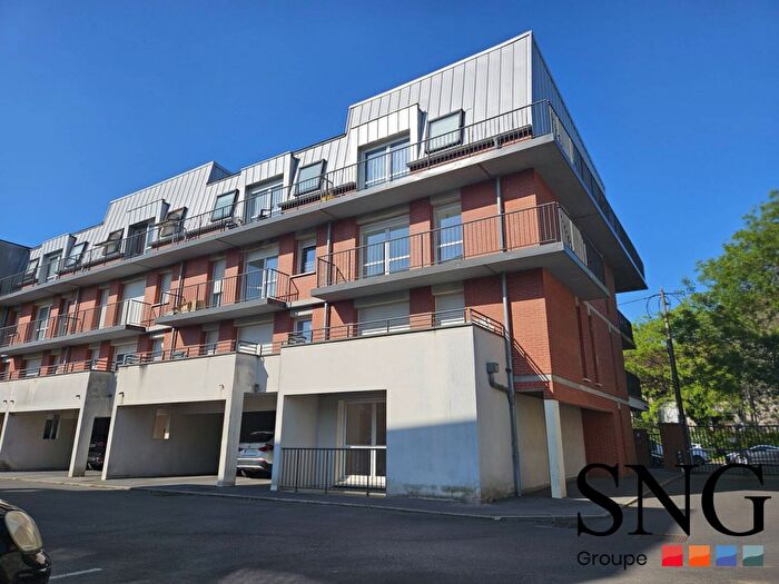 Appartement à louer - Gare, Hénin-Beaumont - 1 pièce