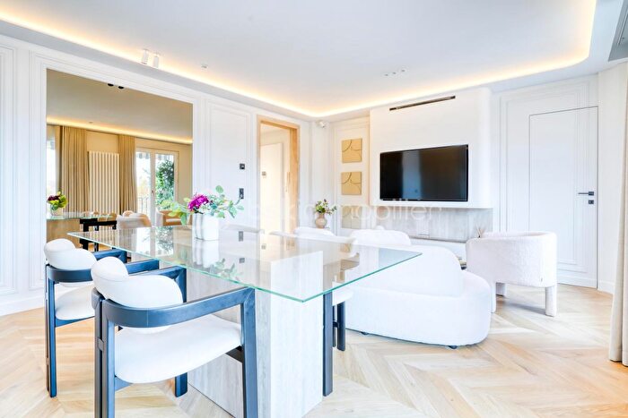 Appartement à vendre - Pantin, Limites - 3 pièces - 2 chambres