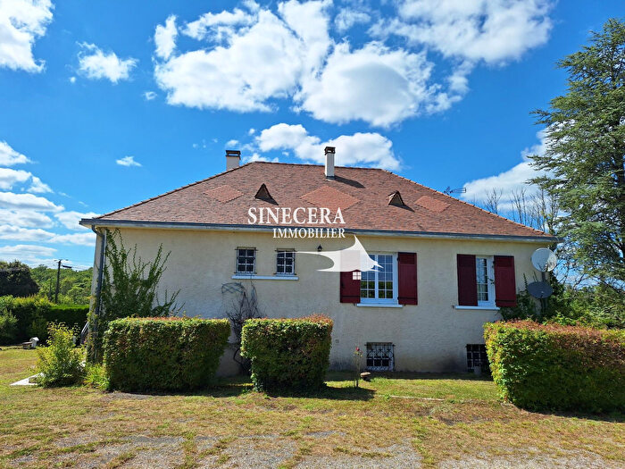 Maison à vendre - Bourdeilles - 5 pièces - 4 chambres