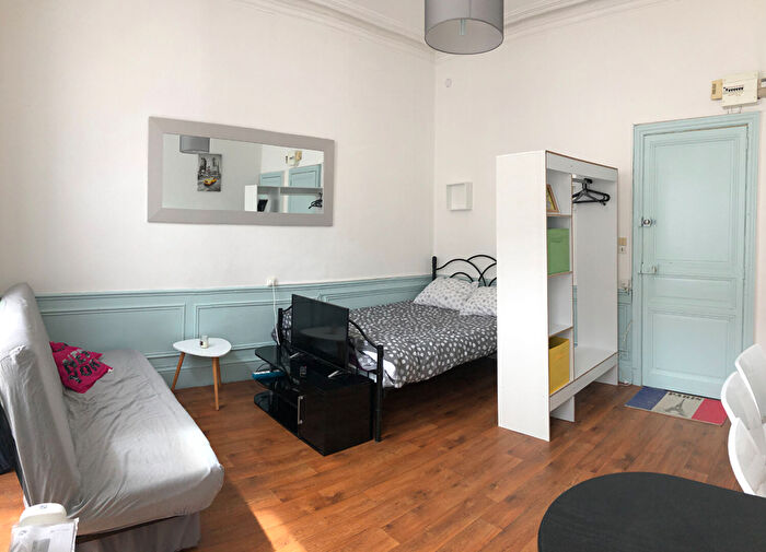 Appartement à louer - Angers, Centre-ville, La Fayette - 1 pièce