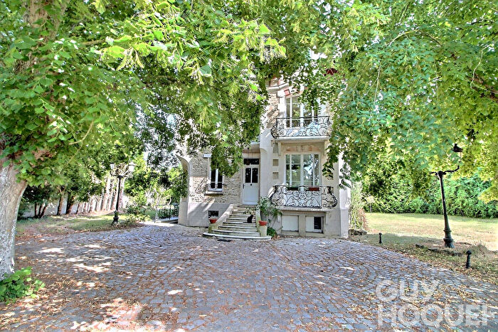 Mittainville : Maison 10 pièces à vendre