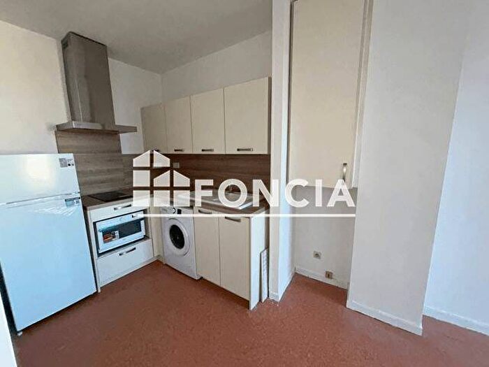 Appartement à louer - Centre Ville, Bagnols-sur-Cèze - 1 pièce