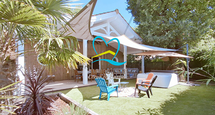 Maison à vendre - Lège-Cap-Ferret - 6 pièces - 5 chambres