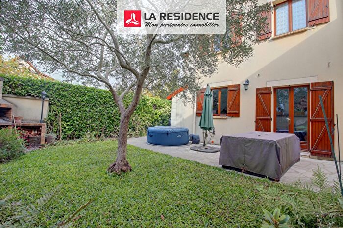 Maison à vendre - Sartrouville, La Plaine - 6 pièces - 4 chambres