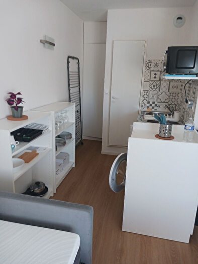 Appartement à louer - Le Mans, Chasse Royale, Hôpital - 1 pièce