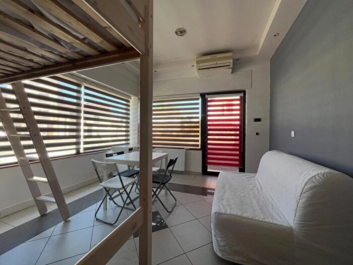 Appartement à vendre - Saint-Martin-dHères, Croizat - 1 pièce