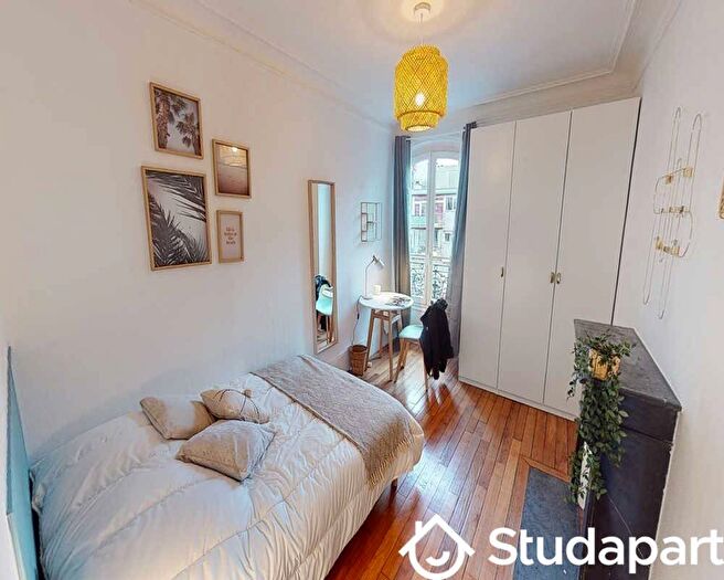 Clignancourt-Jules Joffrin, Paris 18ème arrondissement : Appartement 1 pièce à louer