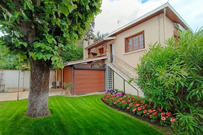 Maison à vendre - Agen, Chatot - 5 pièces - 4 chambres