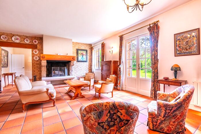 Coudekerque-Village : Maison 8 pièces à vendre