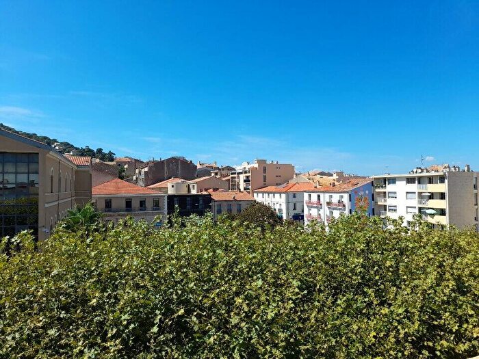 Appartement à louer - Mont Saint Clair-Hôtel de Ville, Sète - 2 pièces - 1 chambre