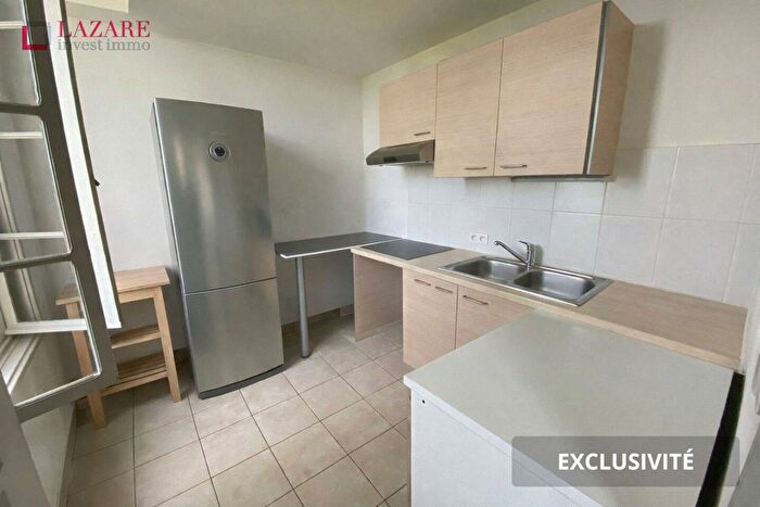 Appartement à louer - Centre, Saintes - 3 pièces - 2 chambres