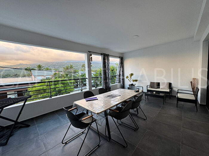 Appartement à louer - Létang-Salé, Etang-Salé les Bains - 3 pièces - 2 chambres