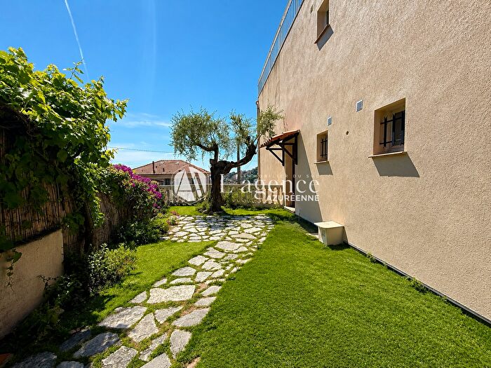 Nice, Saint-Sylvestre : Appartement 3 pièces à vendre