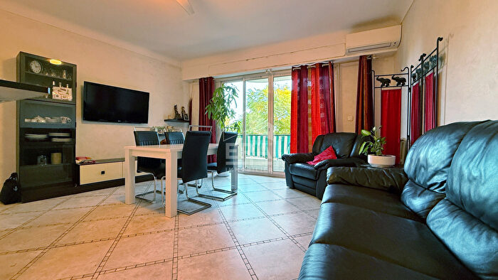 Appartement à vendre - Nice, Arenas - 3 pièces - 2 chambres