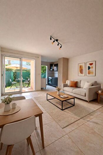 Appartement à vendre - Nîmes, Tour Magne - 2 pièces - 1 chambre